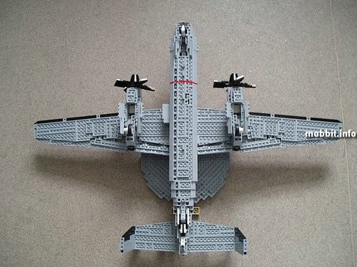 MOBBIT: Your Mobility / Самолеты из конструктора LEGO (30 фото)